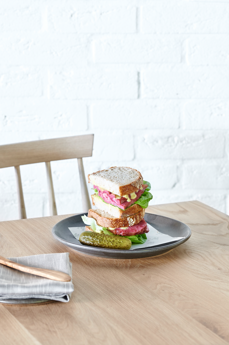 Joris Bijdendijk opent Wils Bakery Café | Lekker